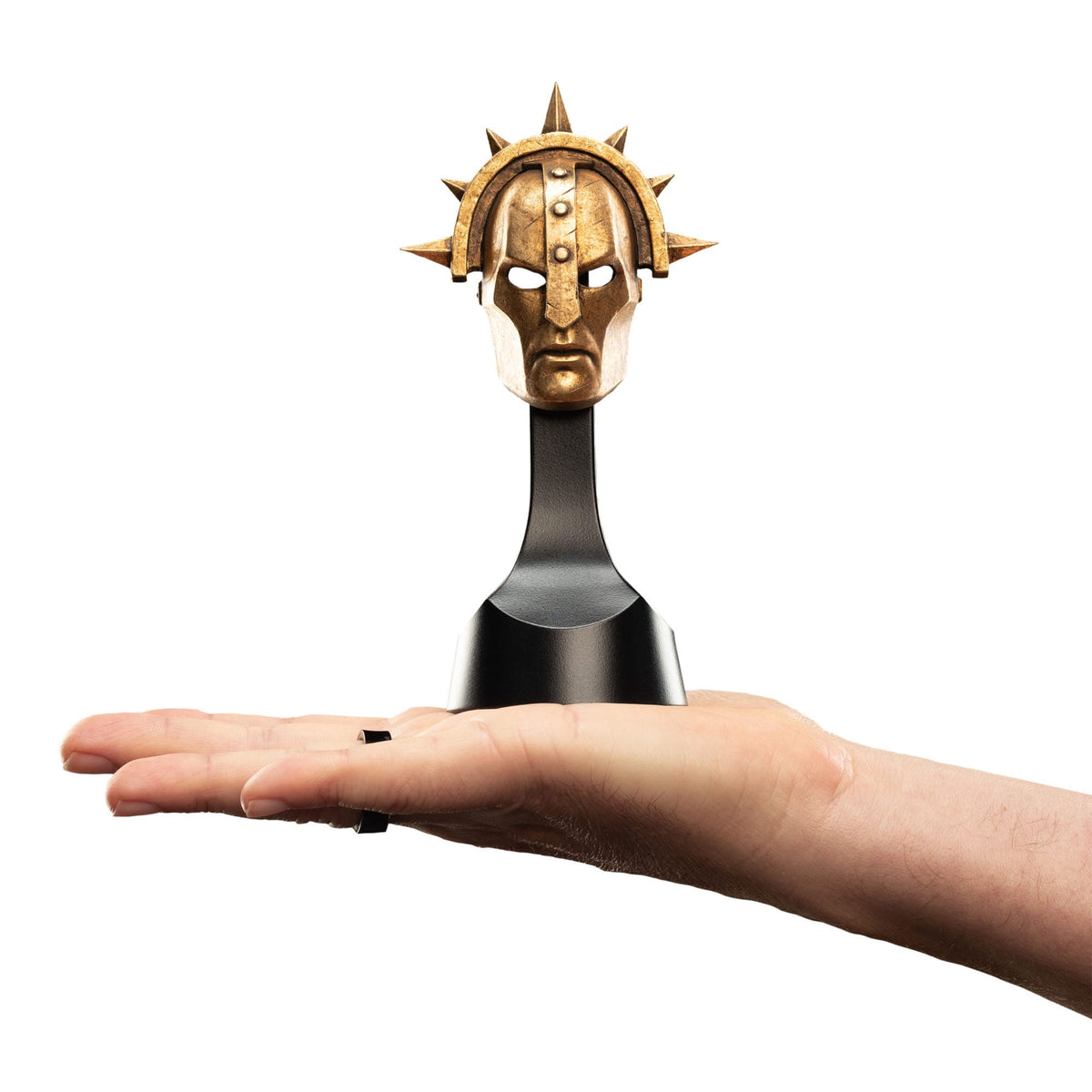 Weta Workshop Stormcast Eternal Liberator Helm - Warhammer: Age Of Sig ...